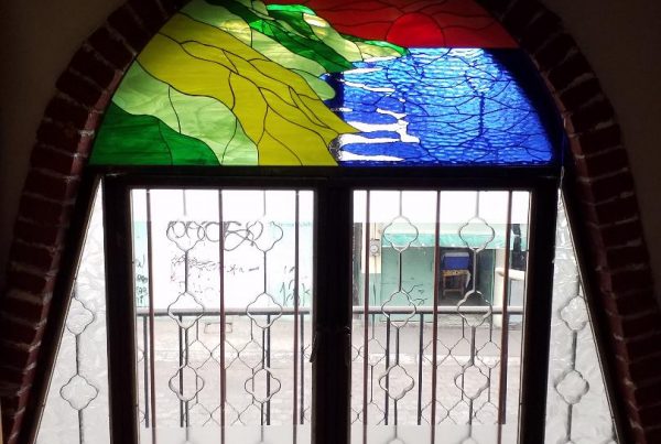 Custom Stained Glass Windows, Panels, Doors and Gifts