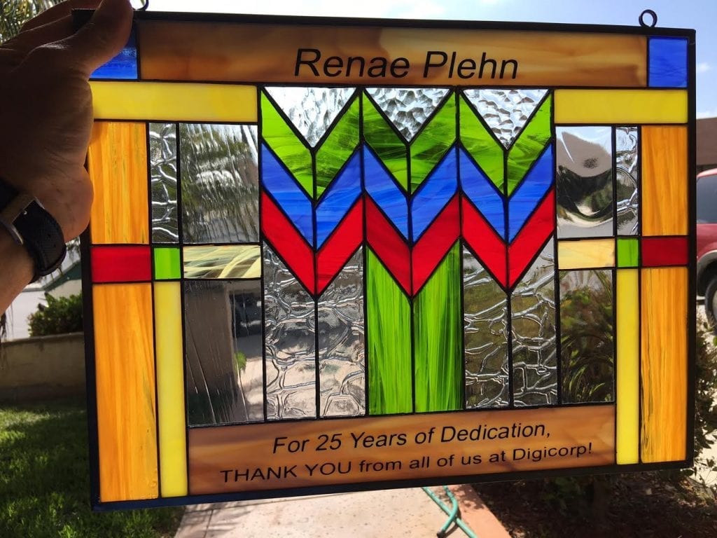 Frequently Asked Questions | StainedGlassWindows.com