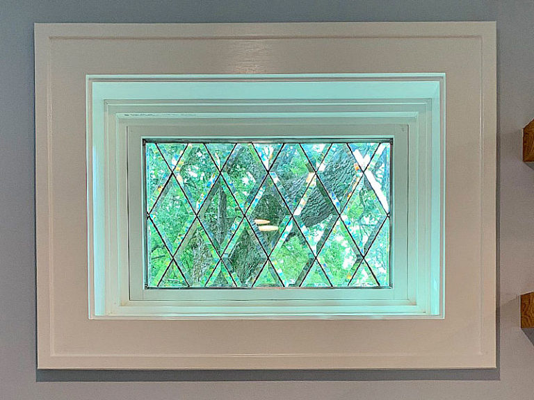 Tudor Style Windows | Beautiful Classic Leaded Glass Diamonds